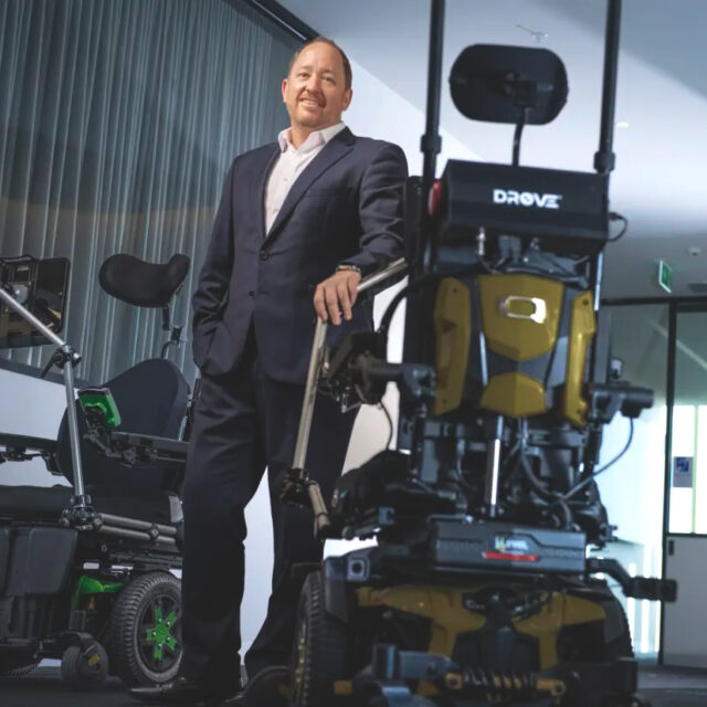 Eye-Gaze Technology for ALS – BridgingApps